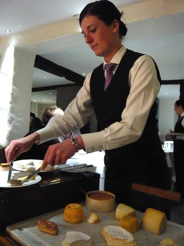 French Cheese Eating Etiquette - Montage Travel